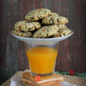 MASALA COOKIES / मसाला बिस्कुट (Savory Oatmeal Cookies) – Easy Food Smith