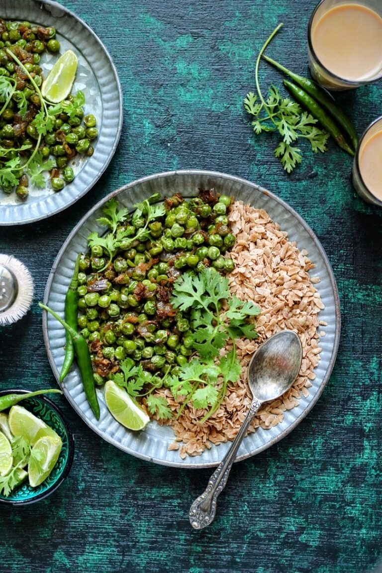 MATAR CHIWDA – मटर चूड़ा (Roasted Flattened Rice & Spicy Pea Snack ...